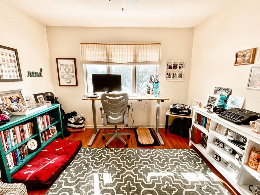 Standing Desk Topper Converters & Educational Furniture