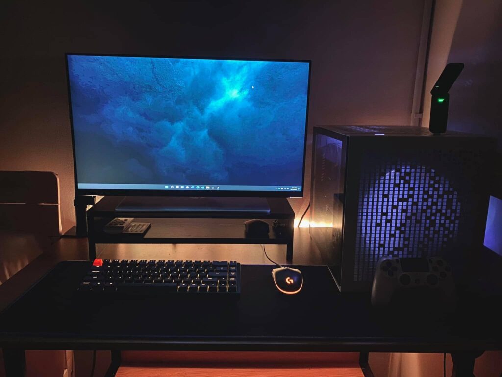 92+ Best Ideas of How To Setup A Perfect Gaming Desk