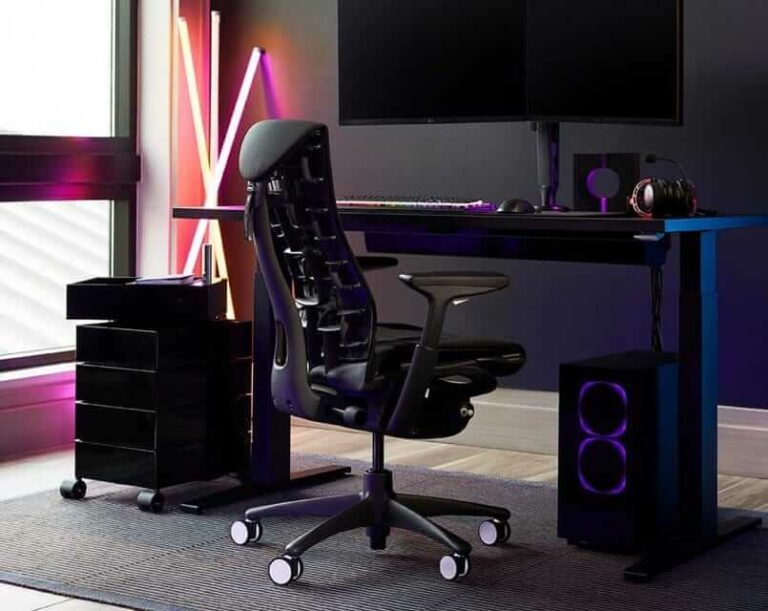 Herman Miller Embody Logitech vs Secretlab Titan 2022 - Which Premium ...