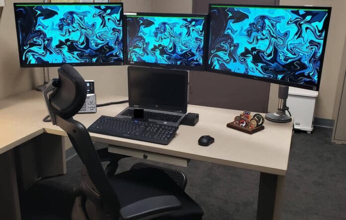 Top 7 Best Triple Monitor Stands For a Busier Workstation