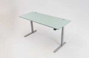 iMovR Energize vs Lander - Should you settle with a basic standing desk?