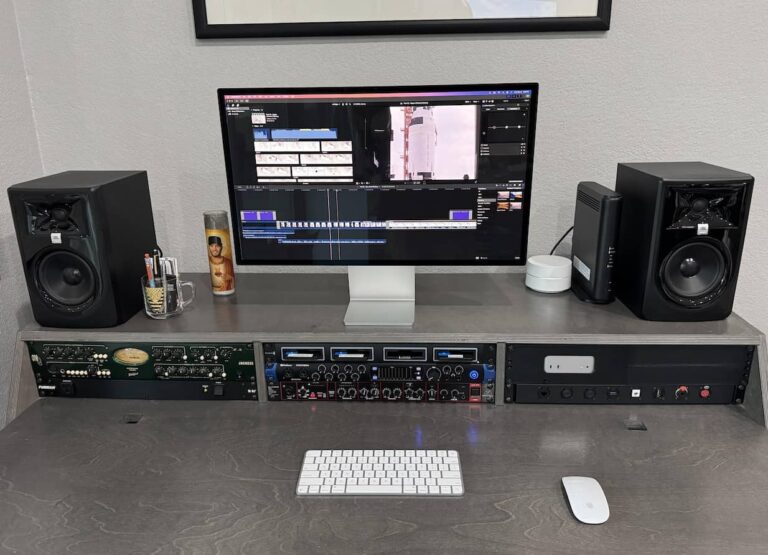 6 Best Monitors for Your Mac Mini M4